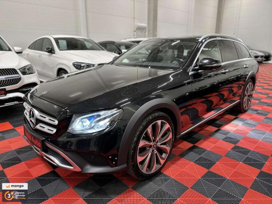 Черный Мерседес E 220 2017 в Вильнюс, объемом двигателя 1.95 л и пробегом 289 тыс. км за 22290 €, фото 1 на AUTOMOTO.COM.LV