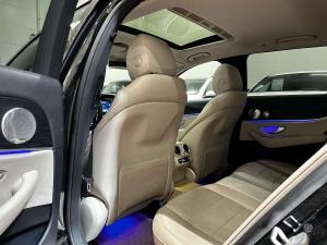 Черный Мерседес E 220 2017 в Вильнюс, объемом двигателя 1.95 л и пробегом 289 тыс. км за 22290 €, фото 34 на AUTOMOTO.COM.LV