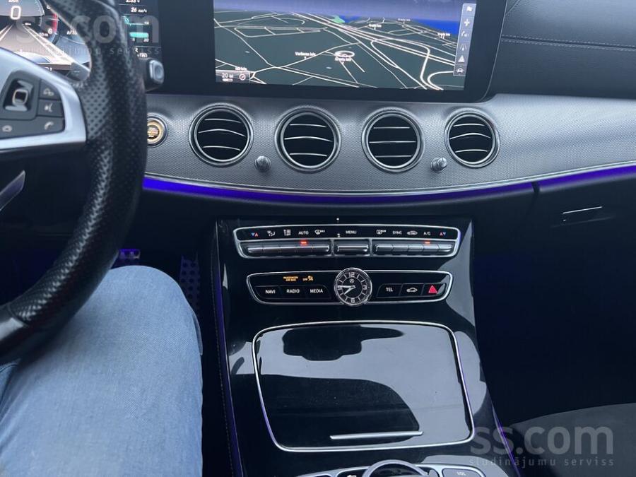 Melns Mercedes-Benz E 220 2017 Rīga, ar dzinēja tilpumu 2.00 L un nobraukumu 0 tūkst. km par 17800 €, foto 11 vietnē AUTOMOTO.COM.LV