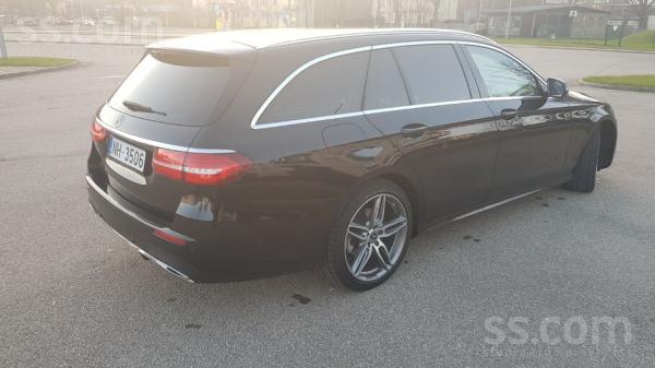 Black Mercedes-Benz E 220 2018 in Jurmala, with an engine capacity of 2.00 L and mileage of 0 thousand km for 15900 €, photo 3 on AUTOMOTO.COM.LV