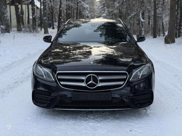 Melns Mercedes-Benz E 220 2018 Kauņa, ar dzinēja tilpumu 1.95 L un nobraukumu 600 tūkst. km par 10500 €, foto 2 vietnē AUTOMOTO.COM.LV