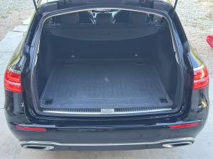 Black Mercedes-Benz E 220 2018 in Kaunas, with an engine capacity of 2.00 L and mileage of 388 thousand km for 10999 €, photo 22 on AUTOMOTO.COM.LV