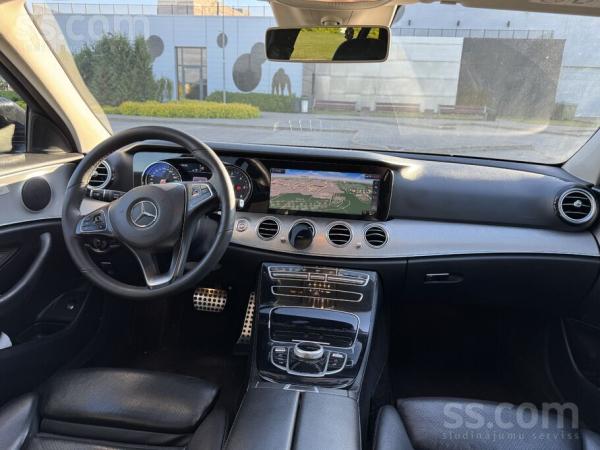 Melns Mercedes-Benz E 220 2018 Rīga, ar dzinēja tilpumu 2.20 L un nobraukumu 511 tūkst. km par 13000 €, foto 7 vietnē AUTOMOTO.COM.LV