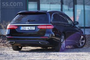 Melns Mercedes-Benz E 220 2018 Rīga, ar dzinēja tilpumu 2.00 L un nobraukumu 345 tūkst. km par 12290 €, foto 7 vietnē AUTOMOTO.COM.LV