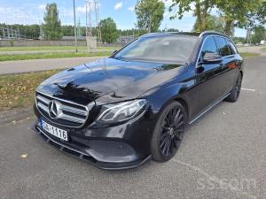Черный Мерседес E 220 2018 в Рига, объемом двигателя 2.00 л и пробегом 389 тыс. км за 13500 €, фото  на AUTOMOTO.COM.LV