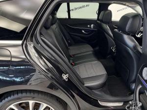 Melns Mercedes-Benz E 220 2018 Viļņa, ar dzinēja tilpumu 1.95 L un nobraukumu 224 tūkst. km par 16200 €, foto 12 vietnē AUTOMOTO.COM.LV
