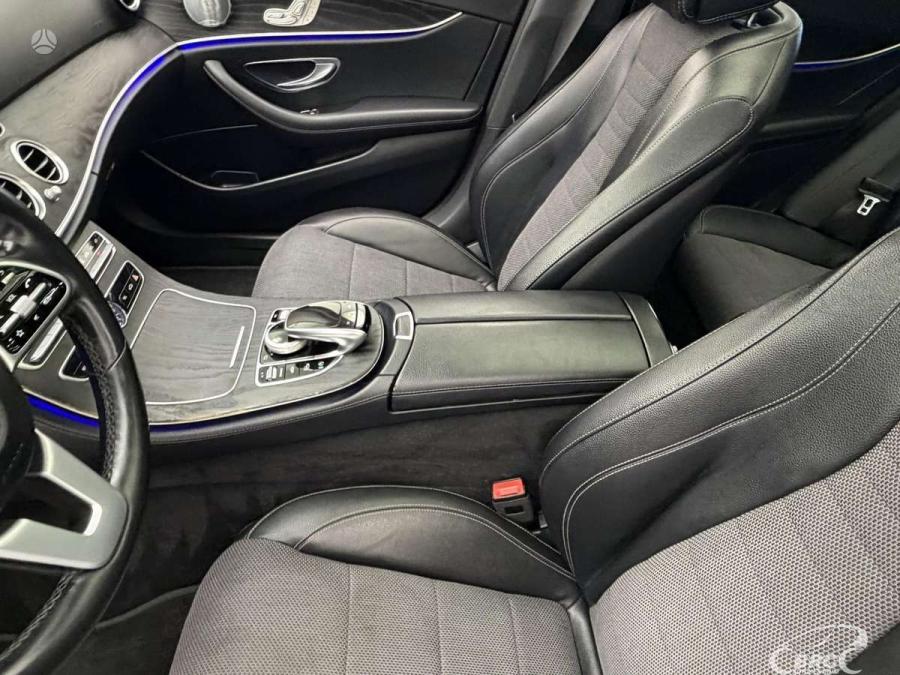 Melns Mercedes-Benz E 220 2018 Viļņa, ar dzinēja tilpumu 1.95 L un nobraukumu 224 tūkst. km par 16200 €, foto 26 vietnē AUTOMOTO.COM.LV