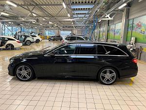 Melns Mercedes-Benz E 220 2019 Viļņa, ar dzinēja tilpumu 1.95 L un nobraukumu 268 tūkst. km par 17500 €, foto 5 vietnē AUTOMOTO.COM.LV