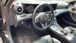 Черный Мерседес E 220 2019 в Алитус, объемом двигателя 1.95 л и пробегом 480 тыс. км за 9999 €, фото 4 на AUTOMOTO.COM.LV