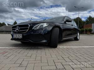 Melns Mercedes-Benz E 220 2019 Cēsis, ar dzinēja tilpumu 2.00 L un nobraukumu 205 tūkst. km par 18900 €, foto  vietnē AUTOMOTO.COM.LV
