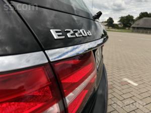 Black Mercedes-Benz E 220 2019 in Cesis, with an engine capacity of 2.00 L and mileage of 205 thousand km for 18900 €, photo 11 on AUTOMOTO.COM.LV