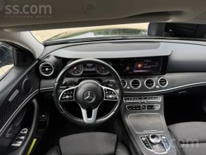 Black Mercedes-Benz E 220 2019 in Cesis, with an engine capacity of 2.00 L and mileage of 205 thousand km for 18900 €, photo 18 on AUTOMOTO.COM.LV