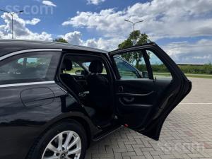 Black Mercedes-Benz E 220 2019 in Cesis, with an engine capacity of 2.00 L and mileage of 205 thousand km for 18900 €, photo 22 on AUTOMOTO.COM.LV