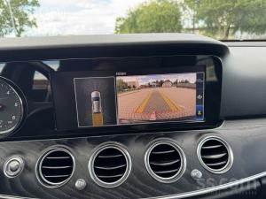 Black Mercedes-Benz E 220 2019 in Cesis, with an engine capacity of 2.00 L and mileage of 205 thousand km for 18900 €, photo 34 on AUTOMOTO.COM.LV
