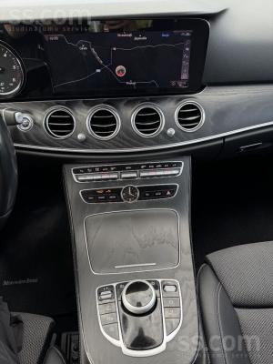 Black Mercedes-Benz E 220 2019 in Cesis, with an engine capacity of 2.00 L and mileage of 205 thousand km for 18900 €, photo 36 on AUTOMOTO.COM.LV