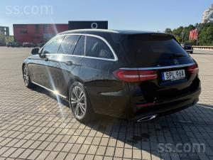 Melns Mercedes-Benz E 220 2019 Rīga, ar dzinēja tilpumu 2.00 L un nobraukumu 0 tūkst. km par 14450 €, foto 7 vietnē AUTOMOTO.COM.LV