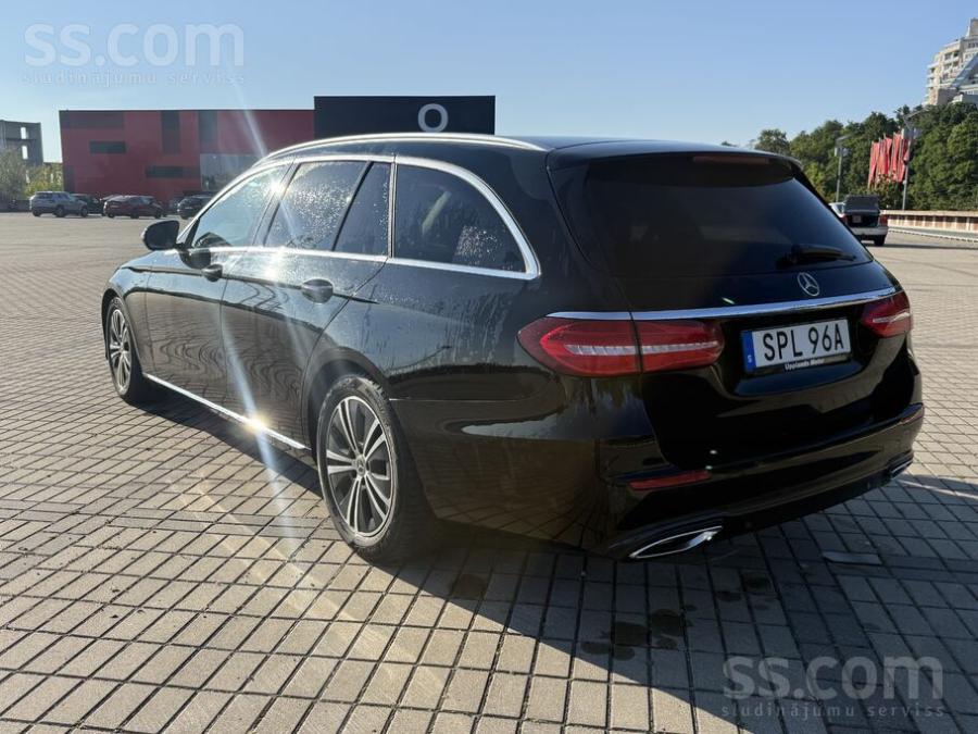 Melns Mercedes-Benz E 220 2019 Rīga, ar dzinēja tilpumu 2.00 L un nobraukumu 0 tūkst. km par 14450 €, foto 7 vietnē AUTOMOTO.COM.LV