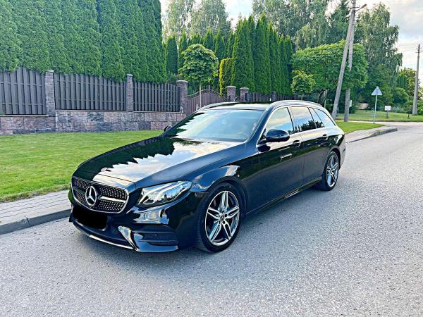 Melns Mercedes-Benz E 220 2019 Viļņa, ar dzinēja tilpumu 1.95 L un nobraukumu 278 tūkst. km par 14999 €, foto 1 vietnē AUTOMOTO.COM.LV