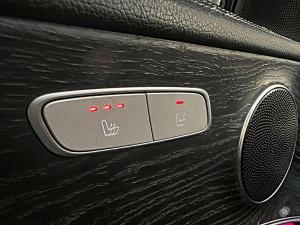 Черный Мерседес E 220 2019 в Вильнюс, объемом двигателя 1.95 л и пробегом 278 тыс. км за 14999 €, фото 17 на AUTOMOTO.COM.LV