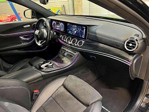 Черный Мерседес E 220 2019 в Вильнюс, объемом двигателя 1.95 л и пробегом 278 тыс. км за 14999 €, фото 21 на AUTOMOTO.COM.LV