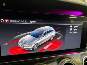Черный Мерседес E 220 2019 в Вильнюс, объемом двигателя 1.95 л и пробегом 278 тыс. км за 14999 €, фото 33 на AUTOMOTO.COM.LV