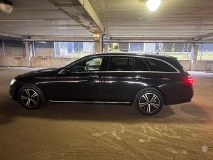Melns Mercedes-Benz E 220 2019 Viļņa, ar dzinēja tilpumu 1.95 L un nobraukumu 333 tūkst. km par 12947 €, foto 11 vietnē AUTOMOTO.COM.LV