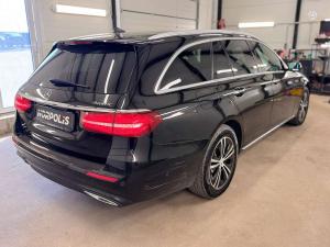 Melns Mercedes-Benz E 220 2019 Viļņa, ar dzinēja tilpumu 1.95 L un nobraukumu 333 tūkst. km par 12947 €, foto 12 vietnē AUTOMOTO.COM.LV