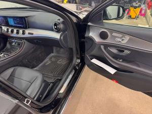 Черный Мерседес E 220 2019 в Вильнюс, объемом двигателя 1.95 л и пробегом 333 тыс. км за 12947 €, фото 34 на AUTOMOTO.COM.LV