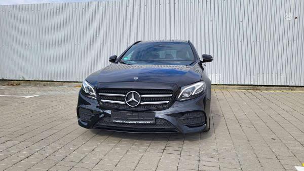 Черный Мерседес E 220 2019 в Мариямполе, объемом двигателя 1.95 л и пробегом 86 тыс. км за 22500 €, фото 8 на AUTOMOTO.COM.LV