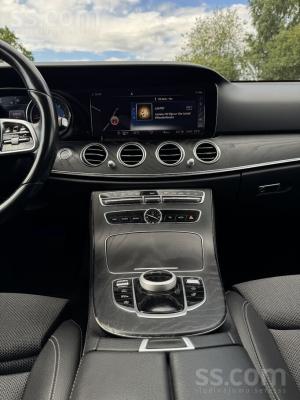 Черный Мерседес E 220 2019 в Цесис, объемом двигателя 2.00 л и пробегом 0 тыс. км за 17900 €, фото 21 на AUTOMOTO.COM.LV