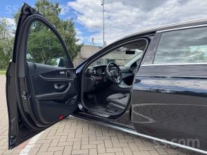 Черный Мерседес E 220 2019 в Цесис, объемом двигателя 2.00 л и пробегом 0 тыс. км за 17900 €, фото 26 на AUTOMOTO.COM.LV