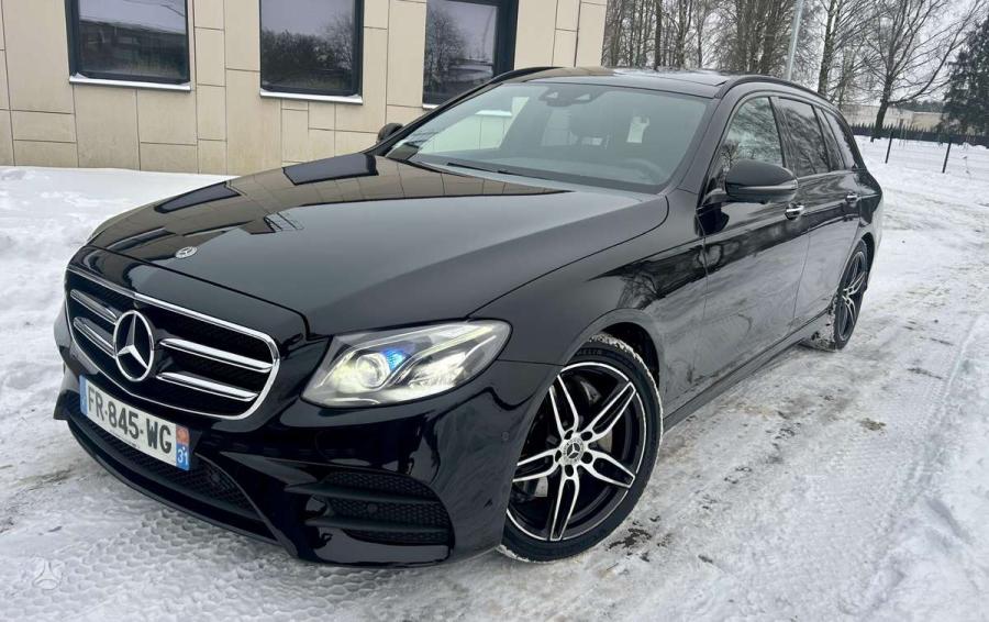 Black Mercedes-Benz E 220 2020 in Taurage, with an engine capacity of 1.95 L and mileage of 217 thousand km for 16300 €, photo 1 on AUTOMOTO.COM.LV