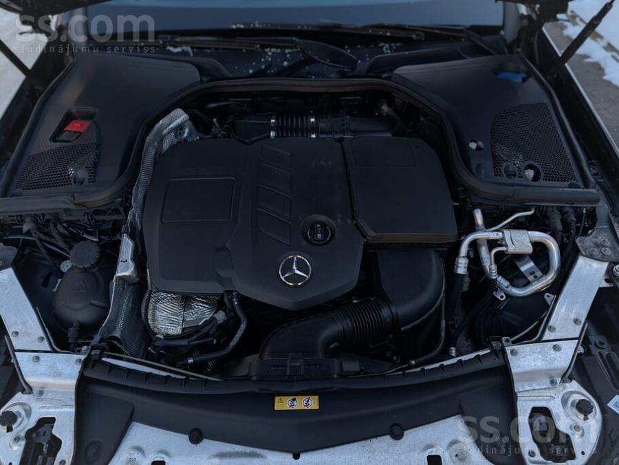 Black Mercedes-Benz E 220 2020 in Jurmala, with an engine capacity of 2.00 L and mileage of 0 thousand km for 10950 €, photo 17 on AUTOMOTO.COM.LV