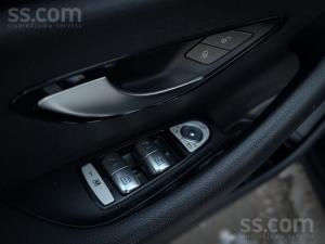 Black Mercedes-Benz E 220 2020 in Jurmala, with an engine capacity of 2.00 L and mileage of 0 thousand km for 10950 €, photo 31 on AUTOMOTO.COM.LV