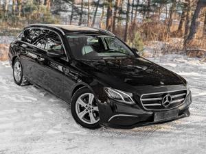 Black Mercedes-Benz E 220 2020 in Jurmala, with an engine capacity of 2.00 L and mileage of 0 thousand km for 10950 €, photo  on AUTOMOTO.COM.LV