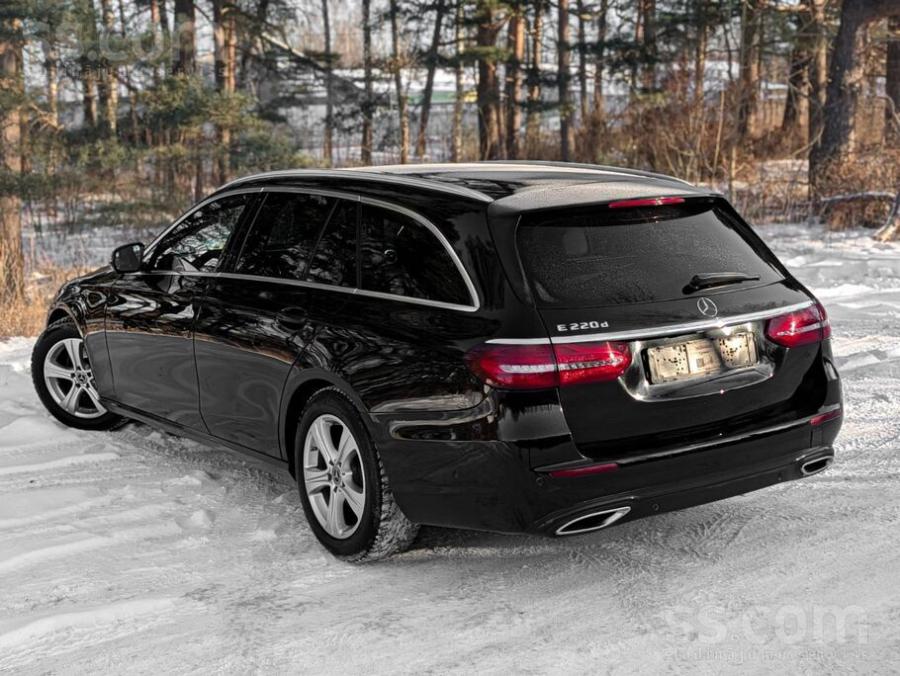 Black Mercedes-Benz E 220 2020 in Jurmala, with an engine capacity of 2.00 L and mileage of 0 thousand km for 10950 €, photo 5 on AUTOMOTO.COM.LV