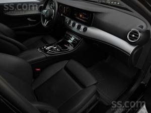 Black Mercedes-Benz E 220 2020 in Jurmala, with an engine capacity of 2.00 L and mileage of 0 thousand km for 10950 €, photo 9 on AUTOMOTO.COM.LV
