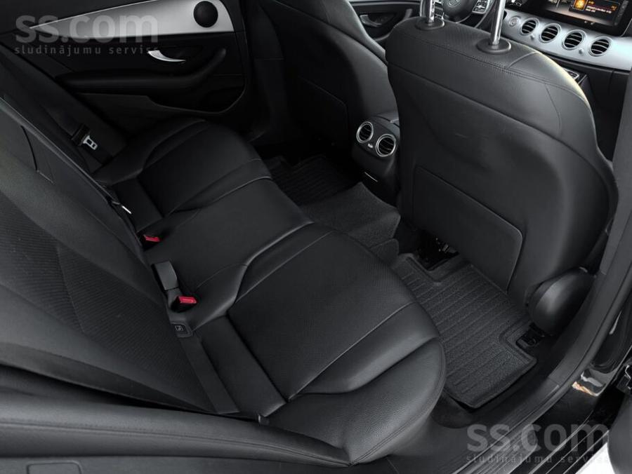 Black Mercedes-Benz E 220 2020 in Jurmala, with an engine capacity of 2.00 L and mileage of 0 thousand km for 10950 €, photo 10 on AUTOMOTO.COM.LV