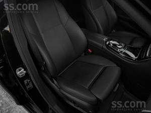 Black Mercedes-Benz E 220 2020 in Jurmala, with an engine capacity of 2.00 L and mileage of 0 thousand km for 10950 €, photo 13 on AUTOMOTO.COM.LV