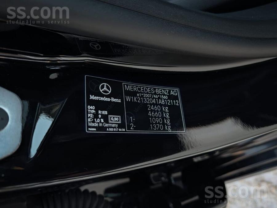 Black Mercedes-Benz E 220 2020 in Jurmala, with an engine capacity of 2.00 L and mileage of 0 thousand km for 10950 €, photo 14 on AUTOMOTO.COM.LV