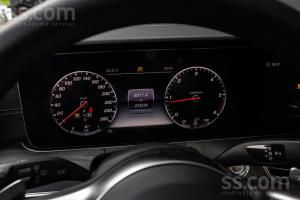 Melns Mercedes-Benz E 220 2020 Rīga, ar dzinēja tilpumu 2.00 L un nobraukumu 224 tūkst. km par 16950 €, foto 21 vietnē AUTOMOTO.COM.LV
