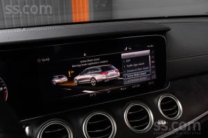 Melns Mercedes-Benz E 220 2020 Rīga, ar dzinēja tilpumu 2.00 L un nobraukumu 224 tūkst. km par 16950 €, foto 24 vietnē AUTOMOTO.COM.LV