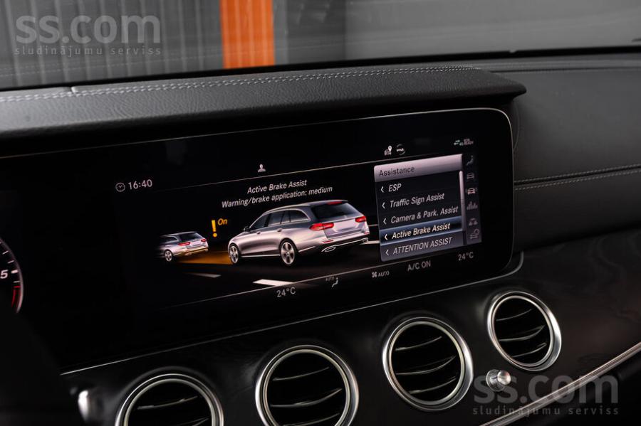 Melns Mercedes-Benz E 220 2020 Rīga, ar dzinēja tilpumu 2.00 L un nobraukumu 224 tūkst. km par 16950 €, foto 24 vietnē AUTOMOTO.COM.LV