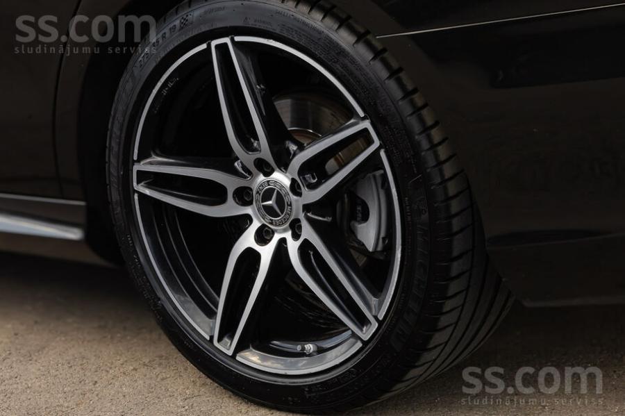Melns Mercedes-Benz E 220 2020 Rīga, ar dzinēja tilpumu 2.00 L un nobraukumu 224 tūkst. km par 16950 €, foto 35 vietnē AUTOMOTO.COM.LV