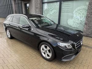 Black Mercedes-Benz E 220 2020 in Kaunas, with an engine capacity of 1.95 L and mileage of 202 thousand km for 10950 €, photo  on AUTOMOTO.COM.LV