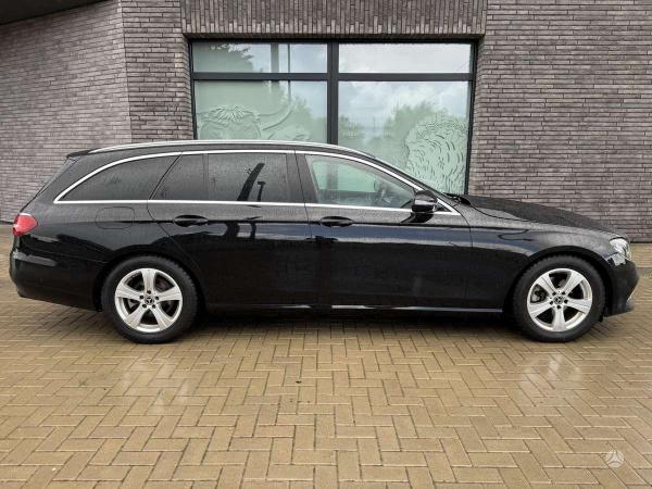 Черный Мерседес E 220 2020 в Каунас, объемом двигателя 1.95 л и пробегом 202 тыс. км за 10950 €, фото 9 на AUTOMOTO.COM.LV