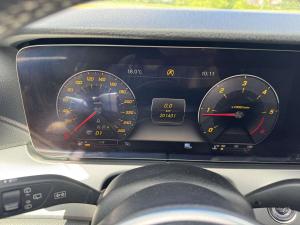 Black Mercedes-Benz E 220 2020 in Kaunas, with an engine capacity of 1.95 L and mileage of 202 thousand km for 10950 €, photo 16 on AUTOMOTO.COM.LV
