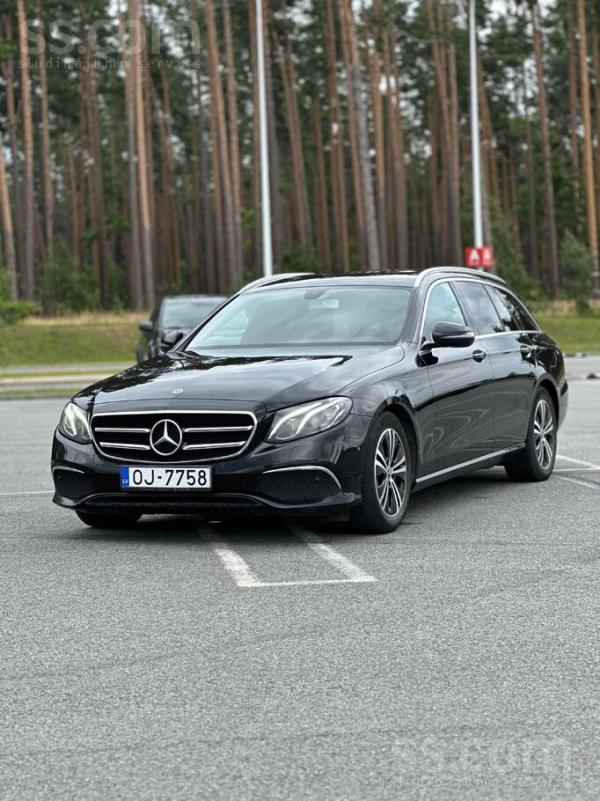 Melns Mercedes-Benz E 220 2020 Rīga, ar dzinēja tilpumu 2.00 L un nobraukumu 0 tūkst. km par 12900 €, foto 1 vietnē AUTOMOTO.COM.LV