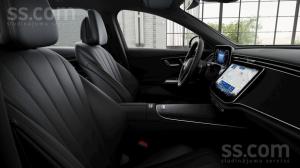 Black Mercedes-Benz E 220 2026 in Riga, with an engine capacity of 2.00 L and mileage of 10 thousand km for 66900 €, photo 9 on AUTOMOTO.COM.LV