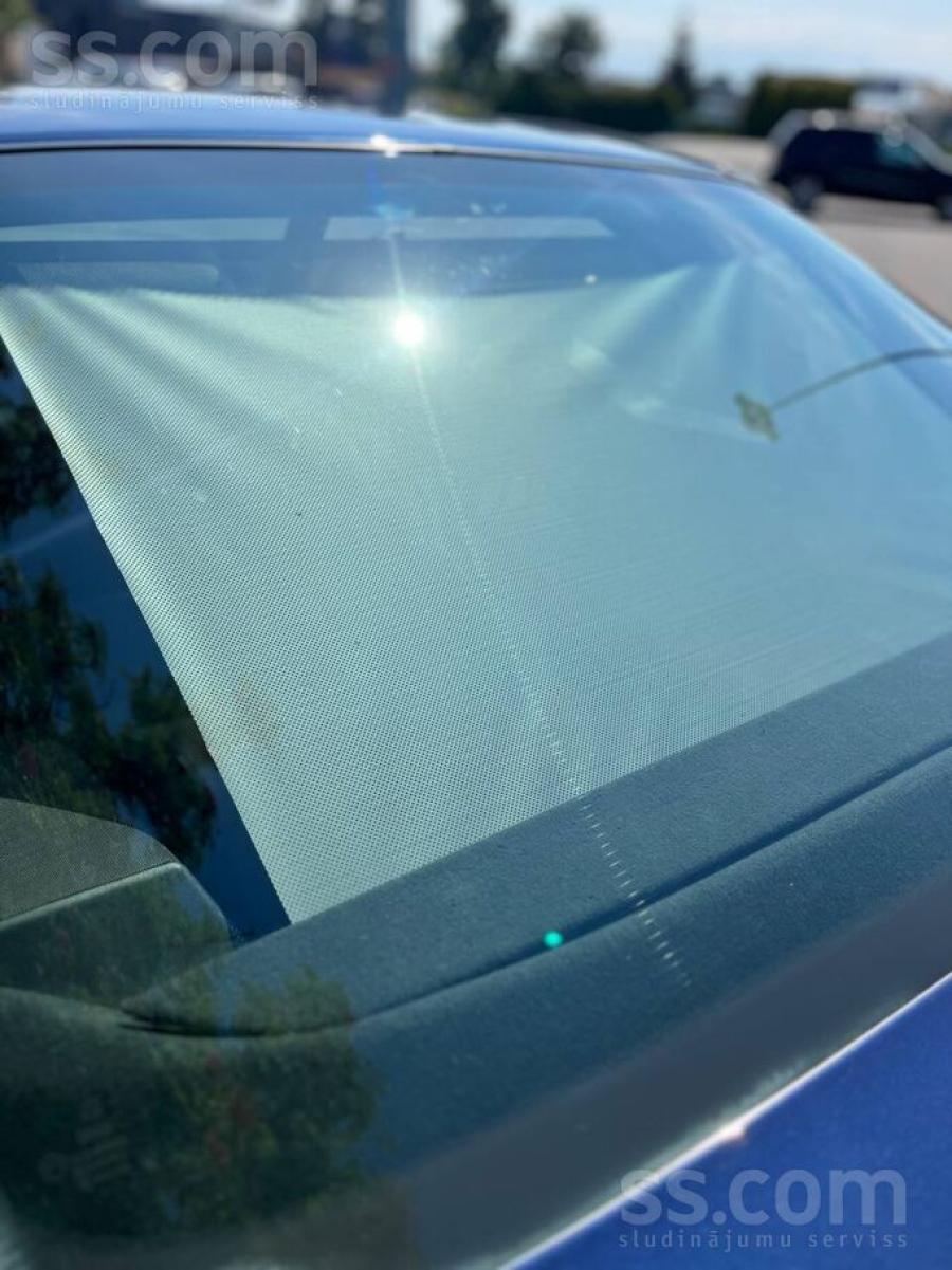 Zils Mercedes-Benz E 220 1996 Rīga, ar dzinēja tilpumu 2.20 L un nobraukumu 263 tūkst. km par 11000 €, foto 9 vietnē AUTOMOTO.COM.LV